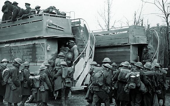 Roads to the Great War: Battle Buses