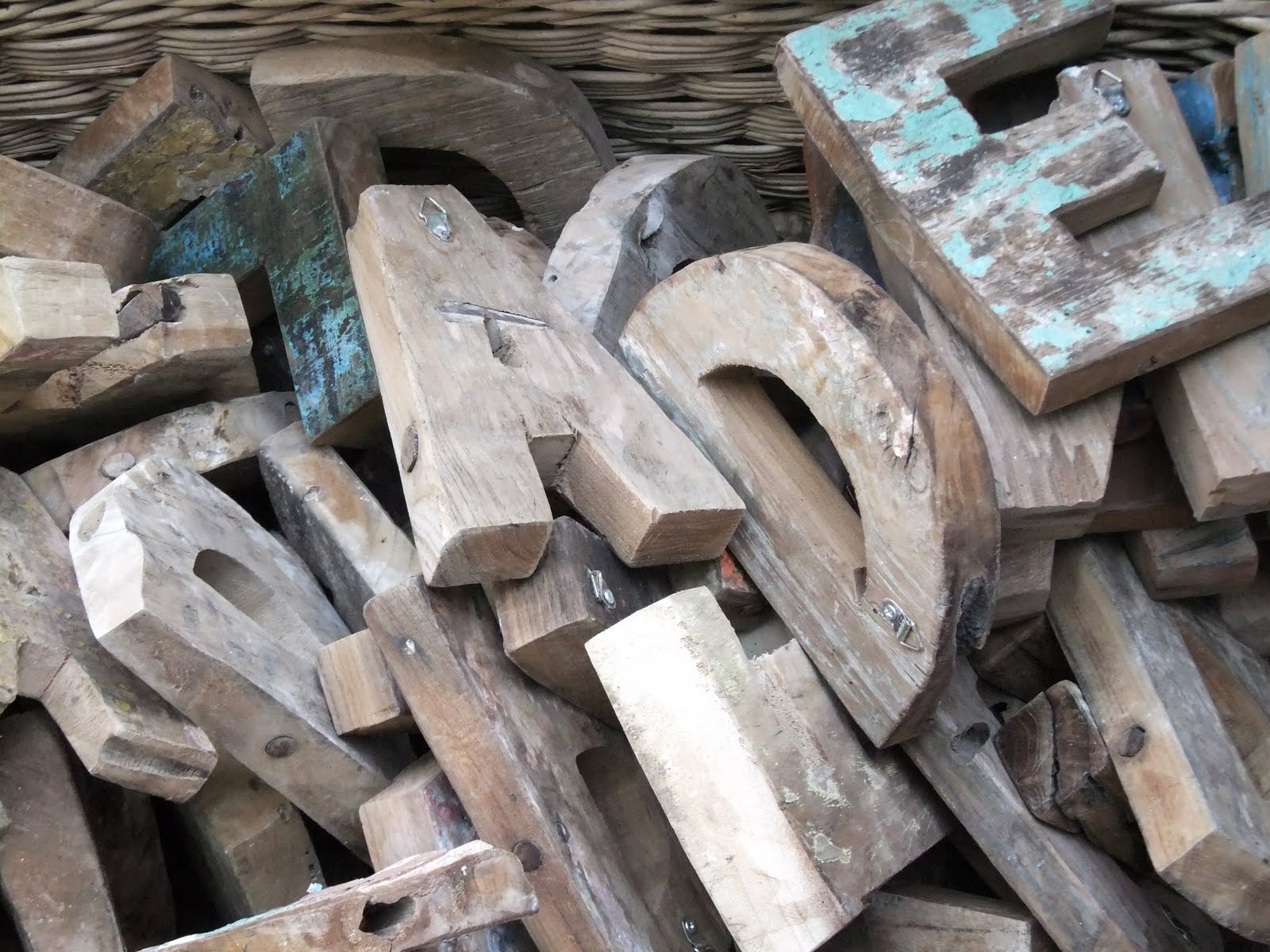 Letras De Madeira Delta Zeta