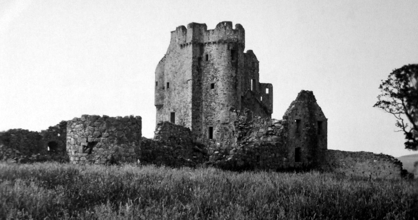 Tour Scotland: Old Photograph Inchdrewer Castle Scotland