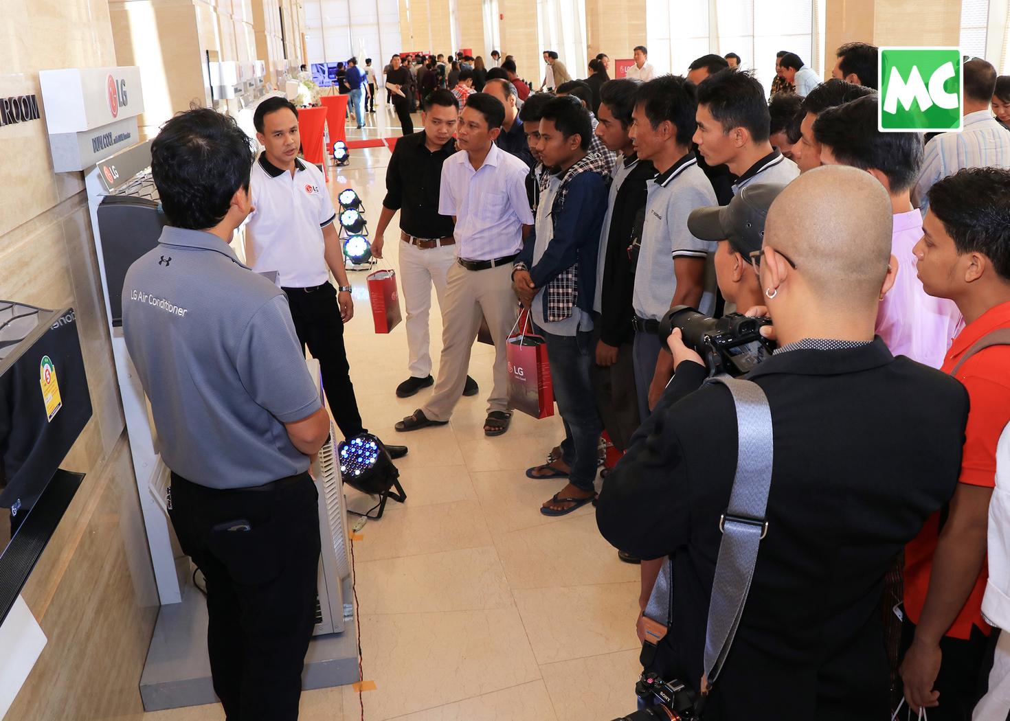 LG Inverter RAC Technician Workshop Meeting ပွဲ