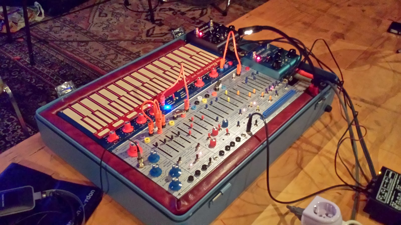 JonDent - Exploring Electronic Music: Alessandro Cortini (of NIN ...