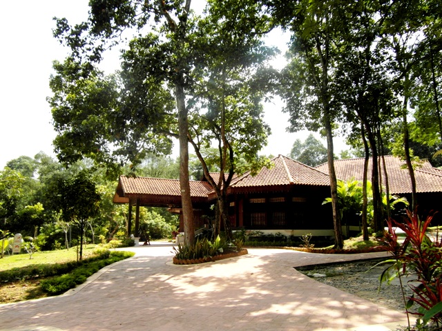 MPV LANDSKAP DAN NURSERI: TAMAN REKREASI HUTAN BANDAR JOHOR BAHRU