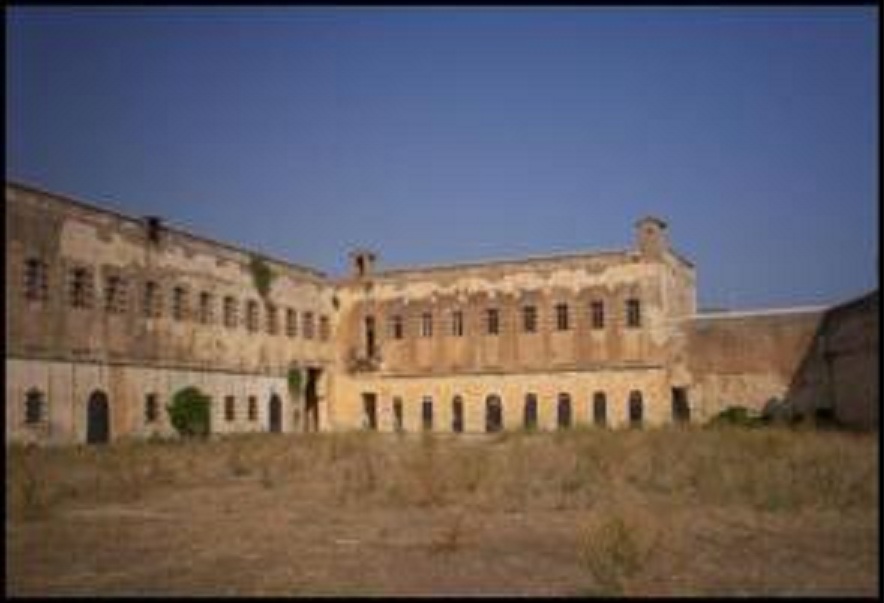 atheofobos2: ΙΝΤΖΕΔΙΝ-Η ΦΥΛΑΚΗ ΠΟΥ ΓΥΡΙΣΤΗΚΕ Η ΤΑΙΝΙΑ «ΤΟ ΤΕΛΕΥΤΑΙΟ ...