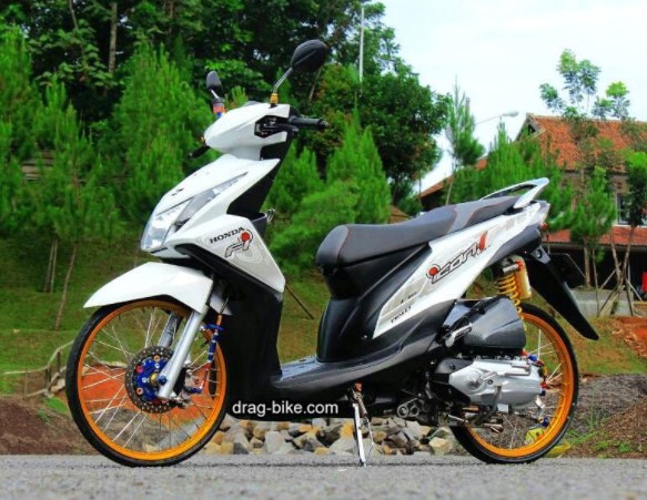 47 Cara Desain modifikasi BEAT Thailook sederhana simple matic honda fi ...