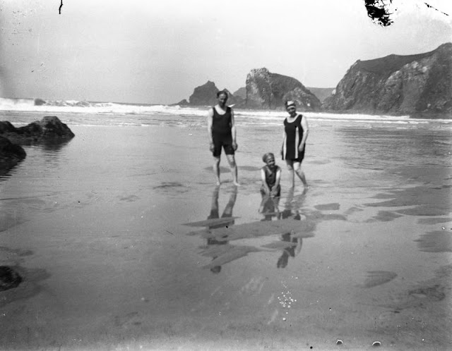 Simple Life in the Early 20th Century Through Amazing Found Photos ...