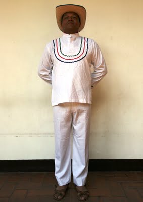 ASOCIACION FOLKLORICA Y CULTURAL MAYA: TRAJES TIPICOS