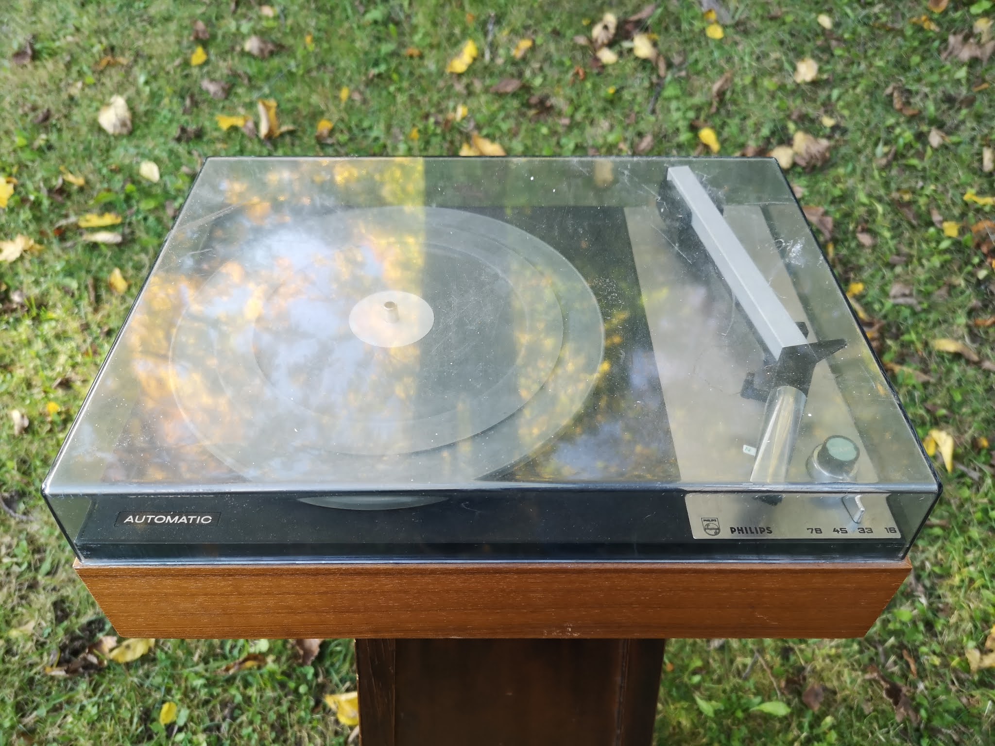 TOM's TECH TOYS: PHILIPS RECORD PLAYERS
