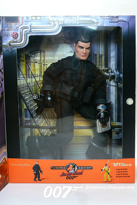 toyhaven: Action Man James Bond Agent 007 "GoldenEye" 12-inch Figure REVIEW