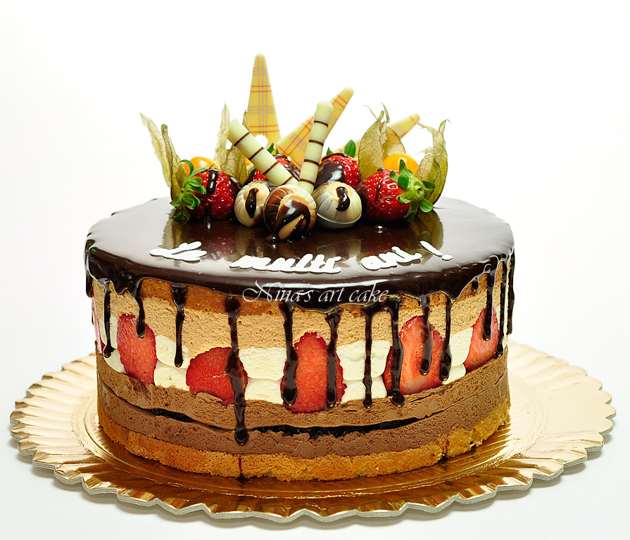 Nina's Art Cake: Tort aniversar de ciocolata