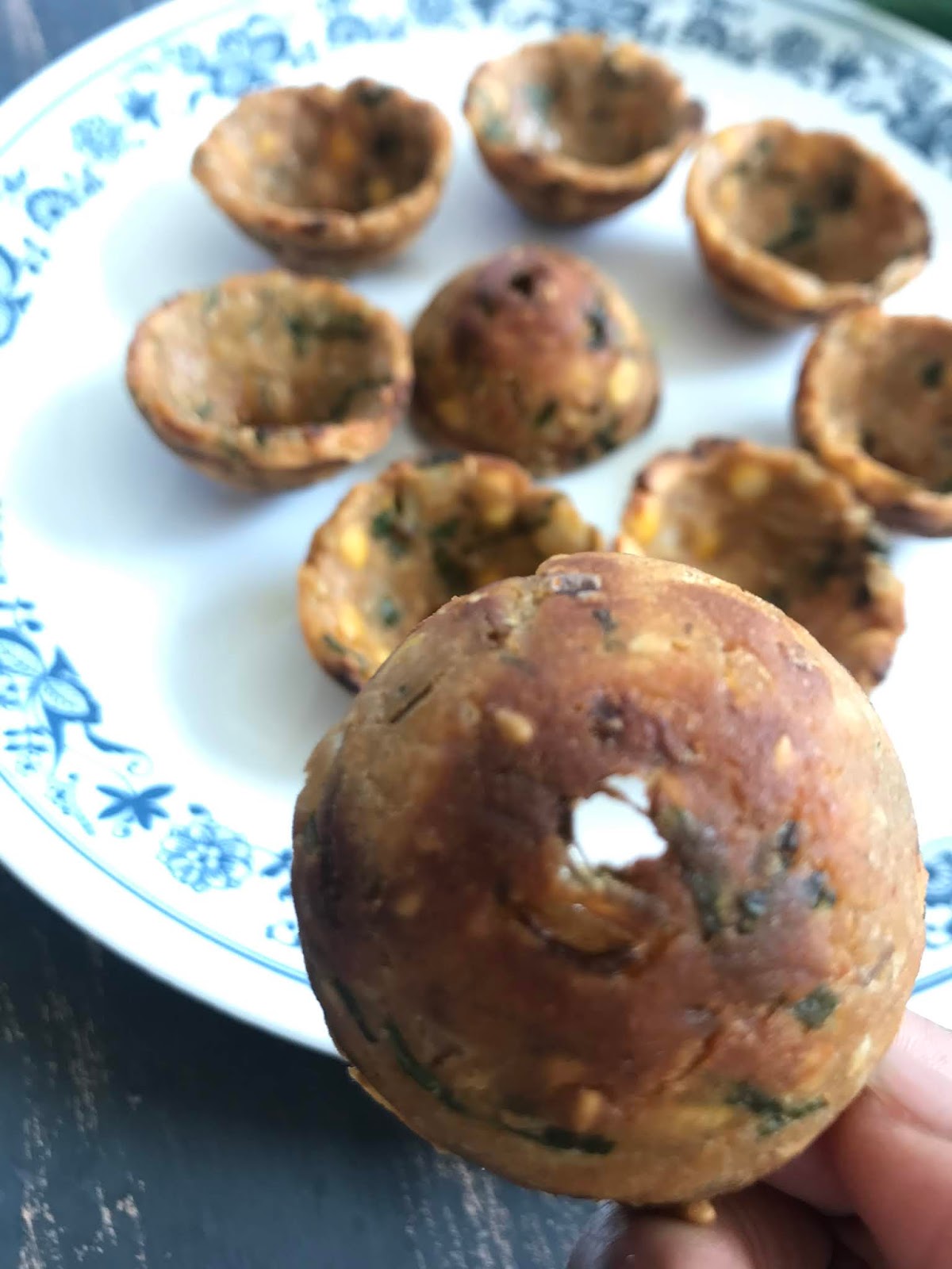 Sarva Pindi/Spicy Akki Roti/Ginne Appa/Kadai Roti: A special Telangana ...