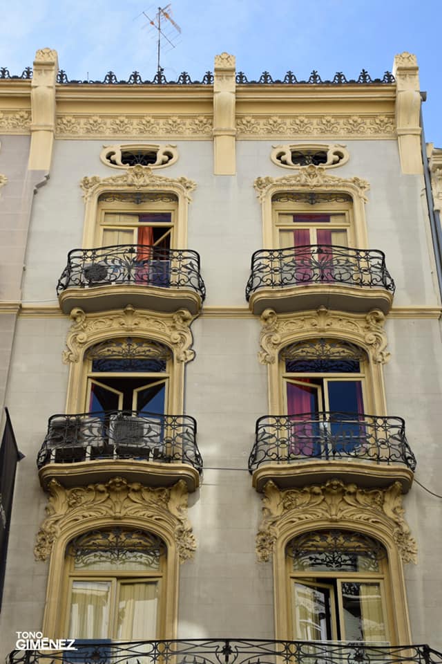 Fundacion Goerlich: VALENCIA: EDIFICIO GRAU