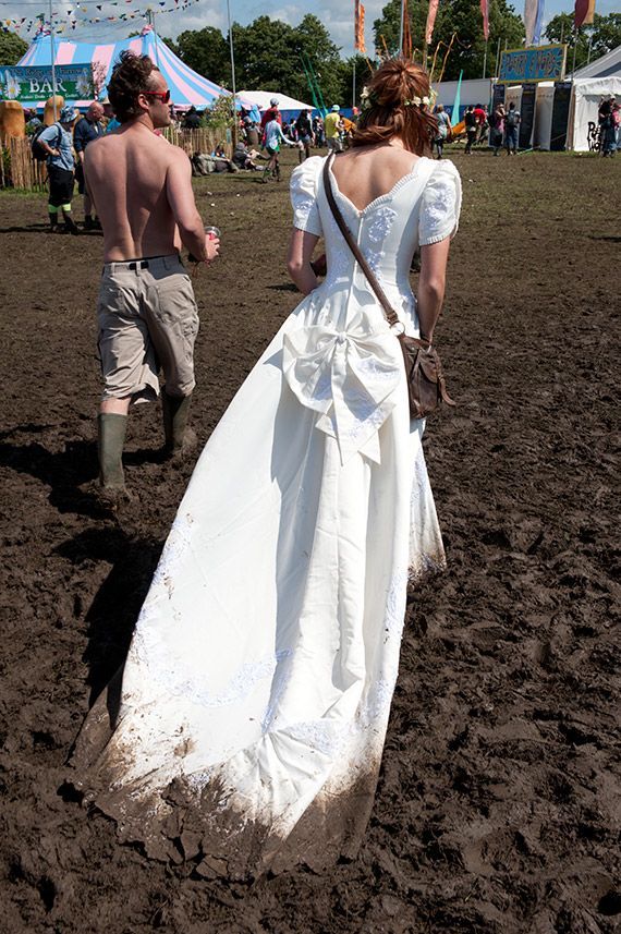 Upper Attitude: muddy bride @Glastonbury festival 2011