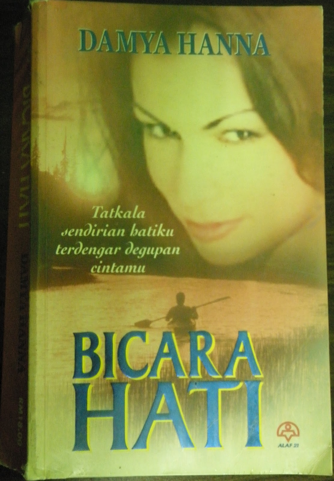 Readers' Lair: Bicara Hati oleh Damya Hanna