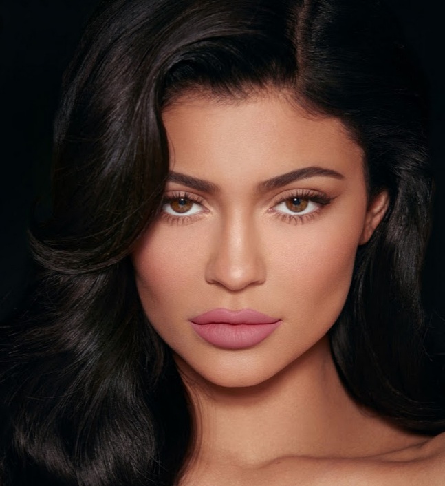 Top 10 Richest Model in the world 2021