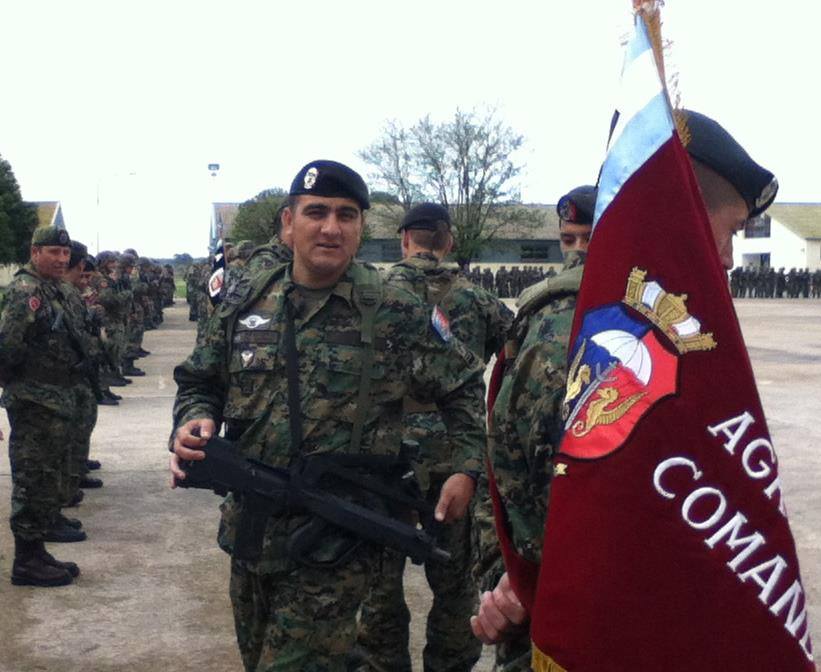 WARFARE Blog: GALERIA: Comandos Anfíbios Argentinos com o FAMAS
