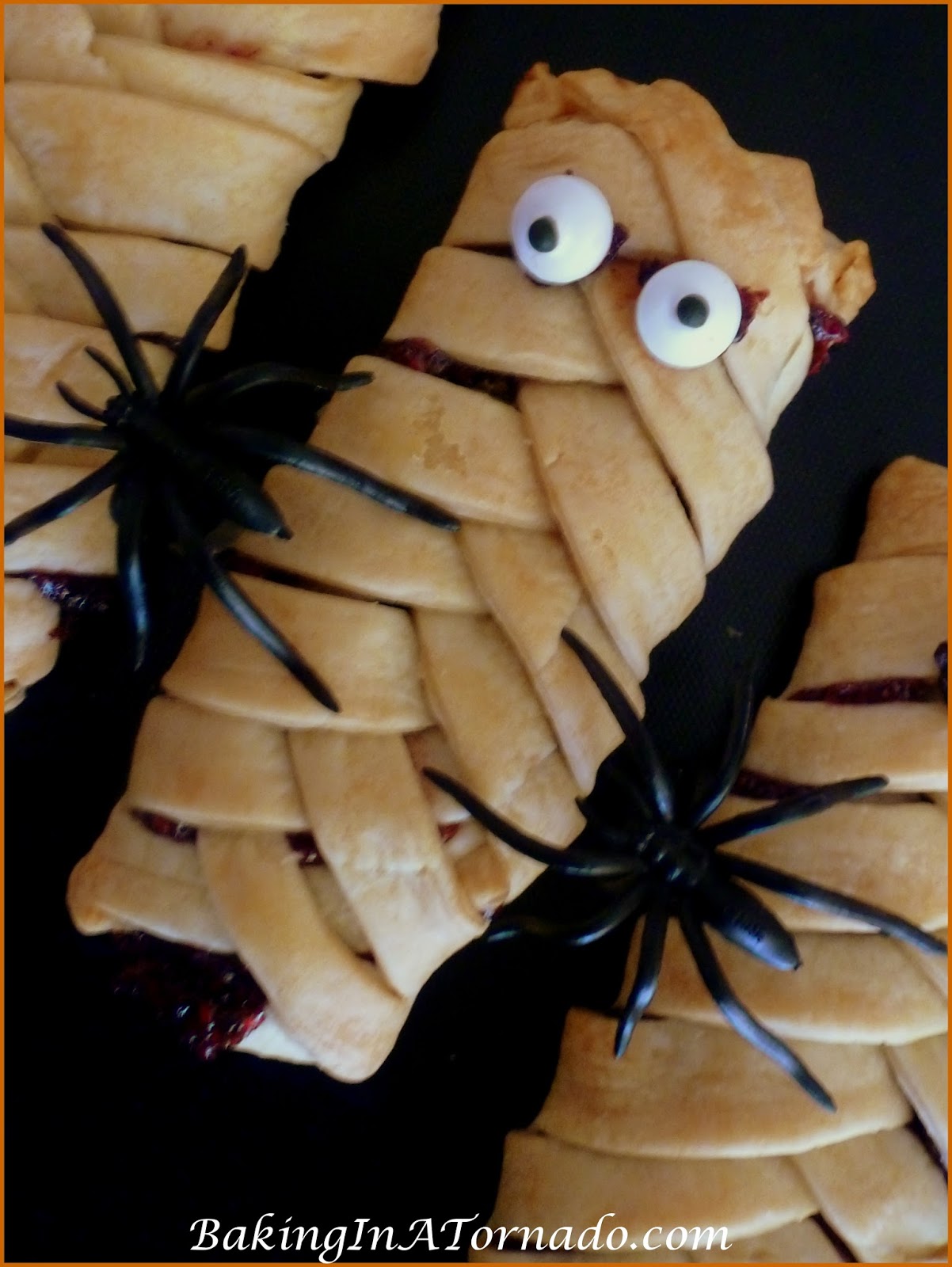 Baking in a Tornado: Individual Mummy Pies: Blog With Friends