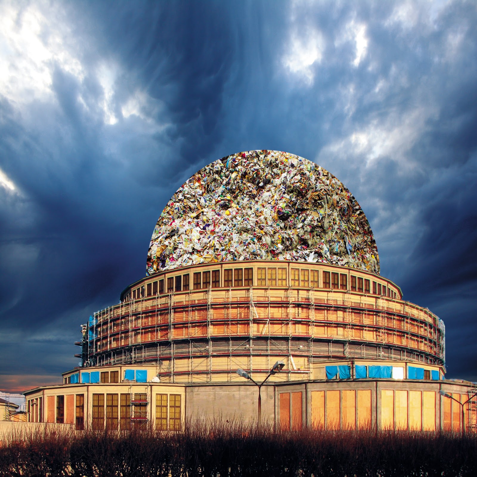 maldini: Recycling architecture - garbage dome on Centinential hall