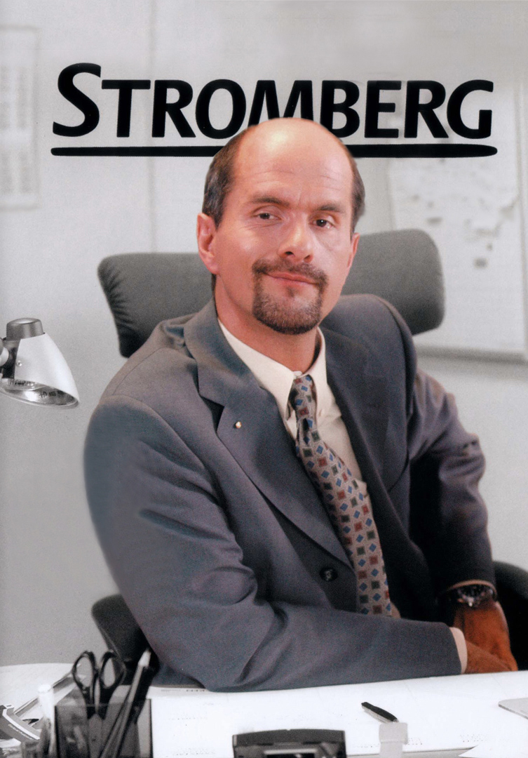 CineXtreme: Reviews und Kritiken: [SERIE] Stromberg, Staffel 1 (2004)