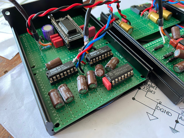 THE ORRONOCO AUDIO DIY: PCM56 R2R Non Oversampling DAC Built