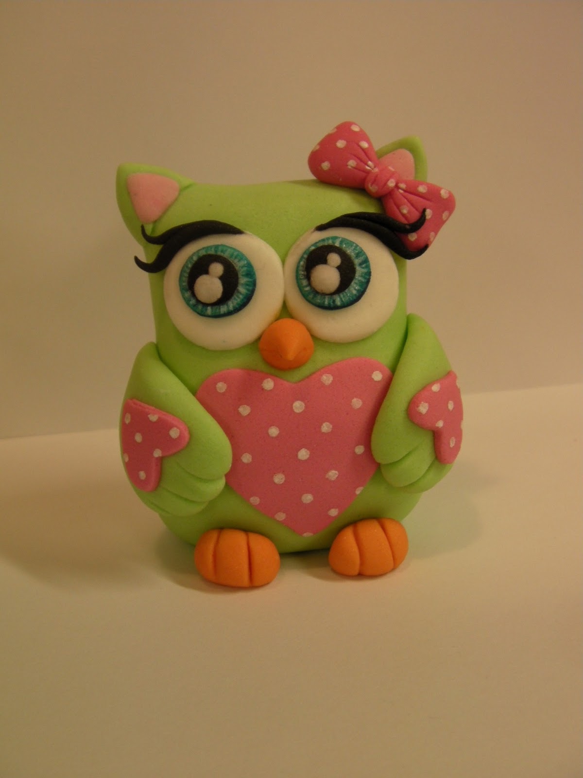 Studio "FONDANT DESIGN ANA" - Figurice za torte (fondant figures): SOVA ...