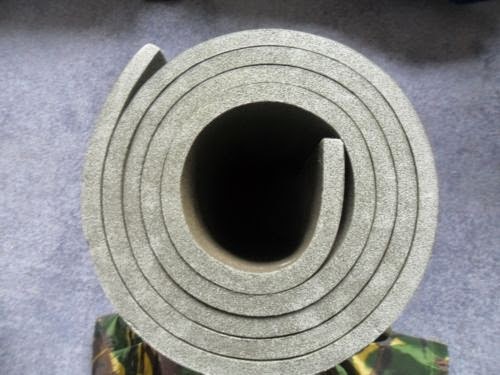 Webbingbabel: British Military Roll Sleeping Mat