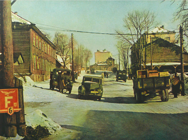 Eastern Front in Color Photos, 1942 ~ Vintage Everyday