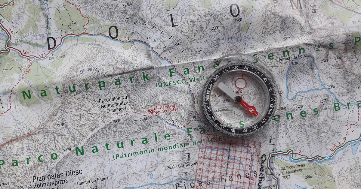 Hiking advice cliché nr 2 - Take a map and compass