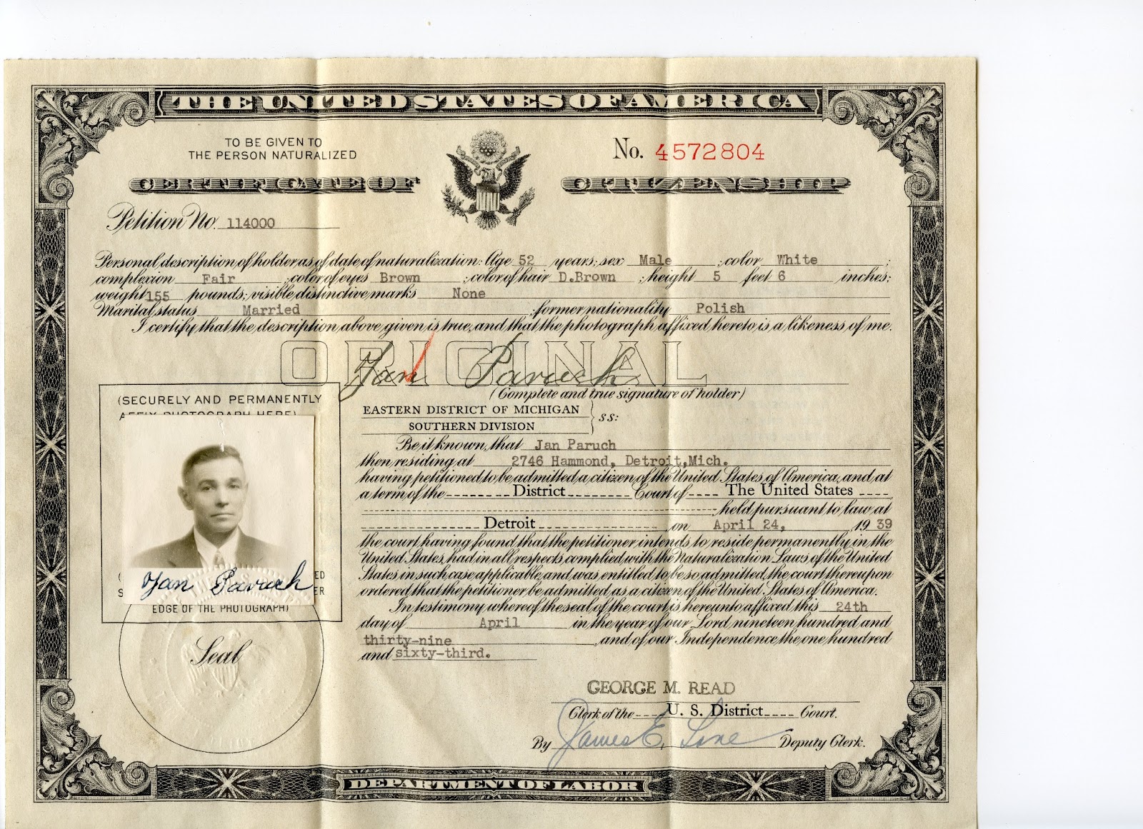 Genealogy Art/Display Projects: Ellis Island Immigrant