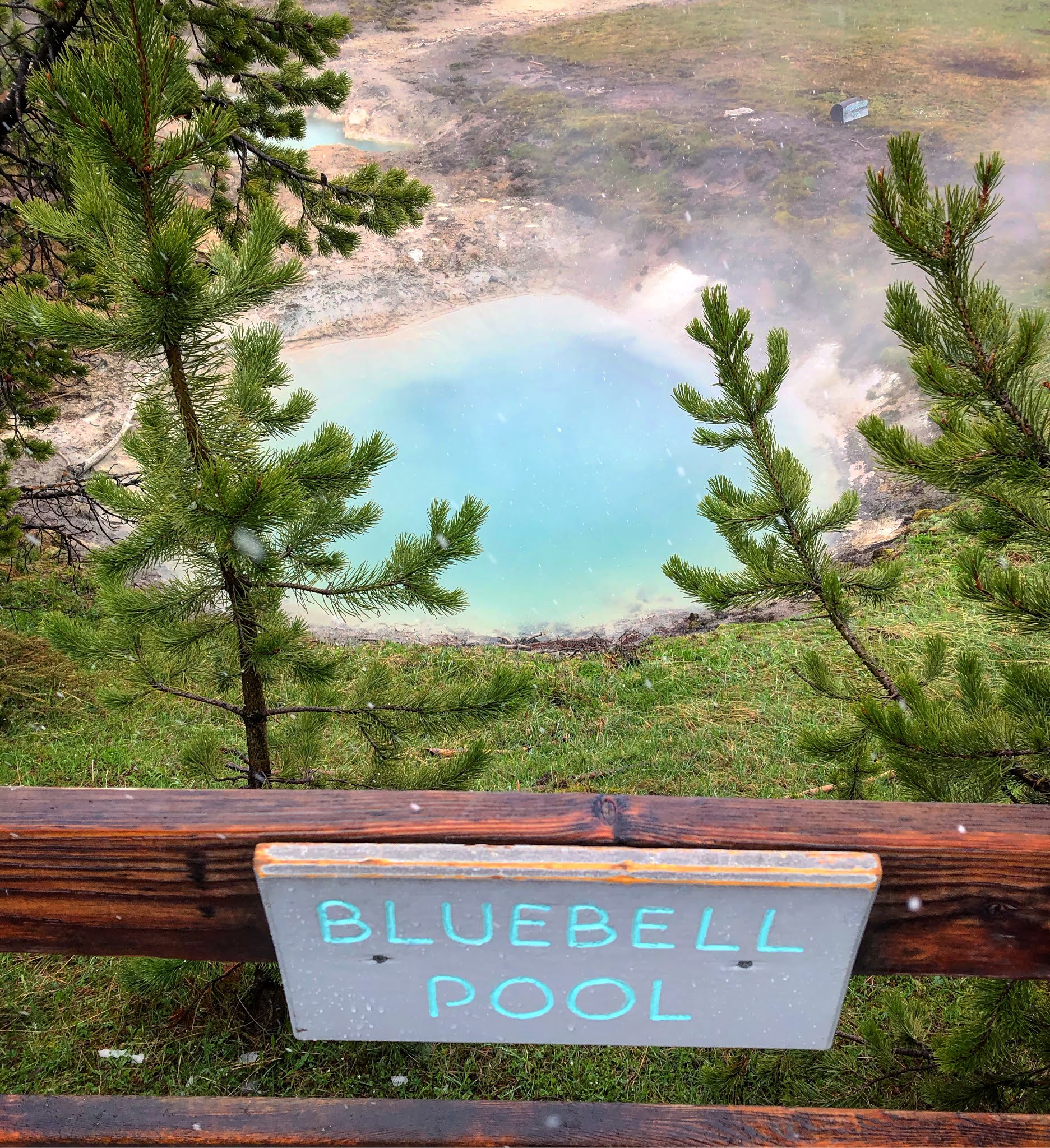 Carlee McDot: Yellowstone National Park : Day 2 {A Lake and Stinky Sulfur}