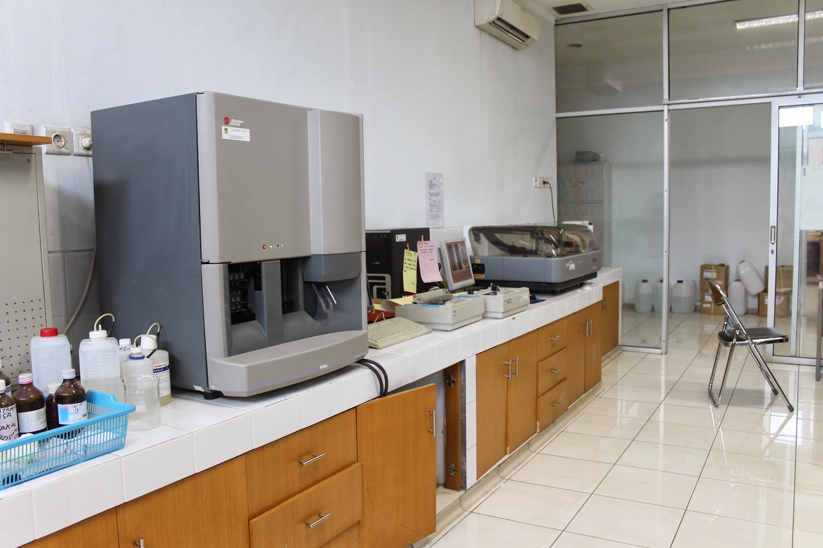 Laboratorium Medis ~ RSU Dr. Wahidin Sudiro Husodo
