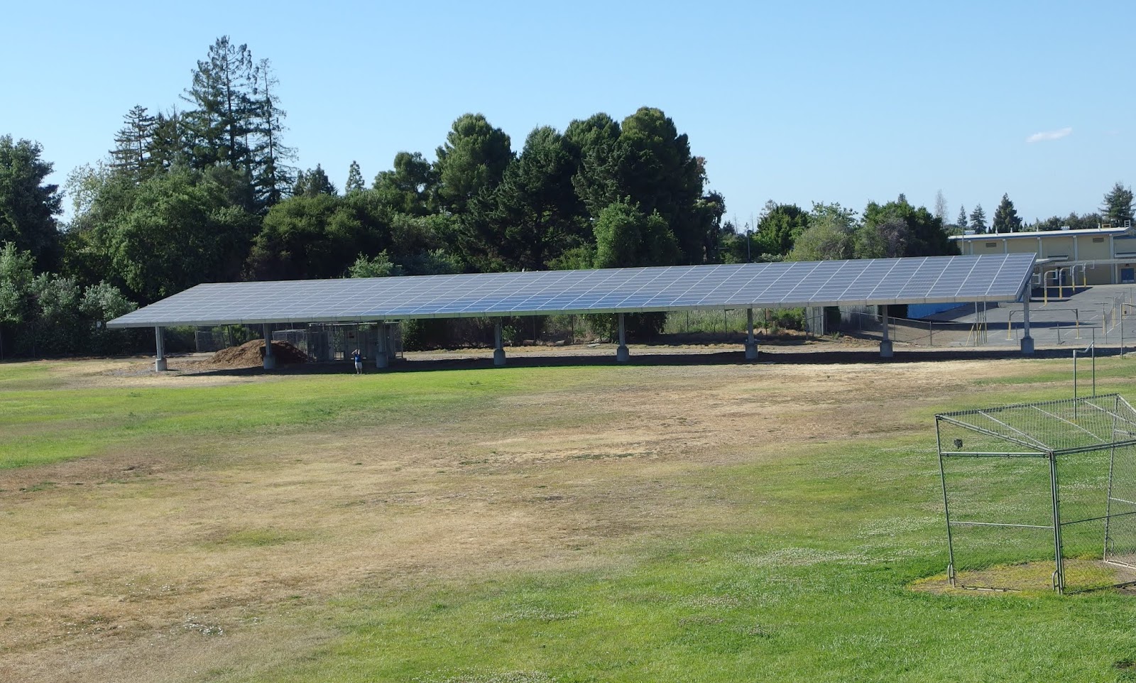 LRE RESEARCH: SOLAR ENERGY TECHNOLOGY AND MOORE'S LAW