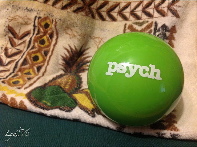 LydMc: Pineapple Right Side Up Cake... Psych!
