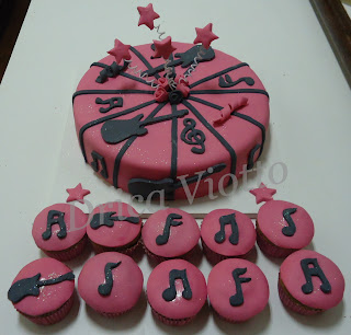 Bolo Rock - Drica Viotto