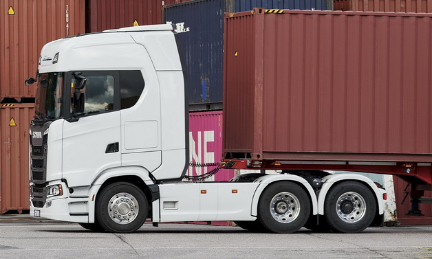 motorScopio: MÁS INFORMACIÓN SOBRE LOS NUEVOS CAMIONES SCANIA SUPER POWERTRAIN