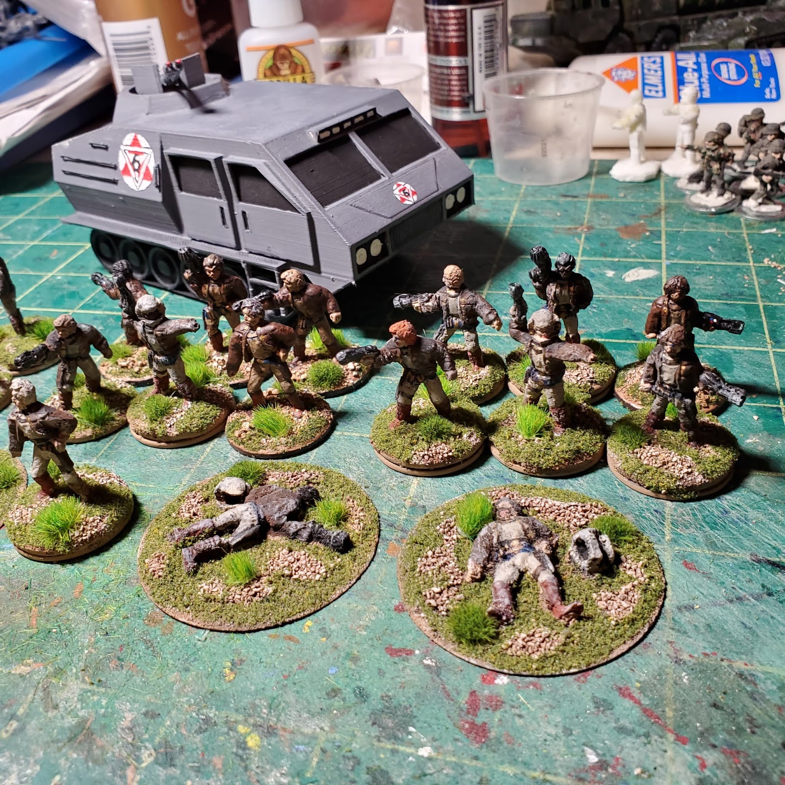 Gamer Architect: 28mm Battlestar Galactica (Classic) Miniatures