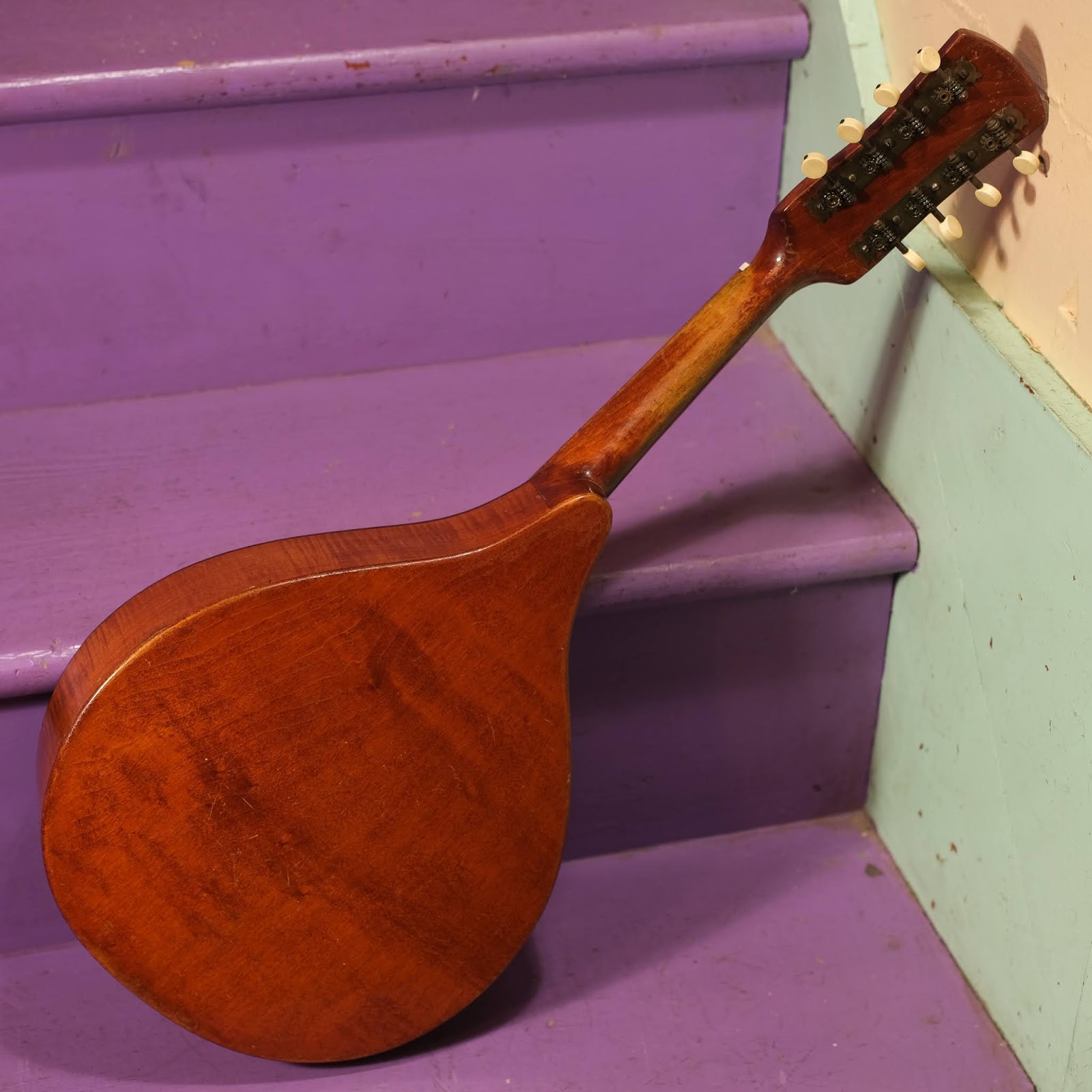 1930s German-made Windmill-Scene Flatback Mandolin