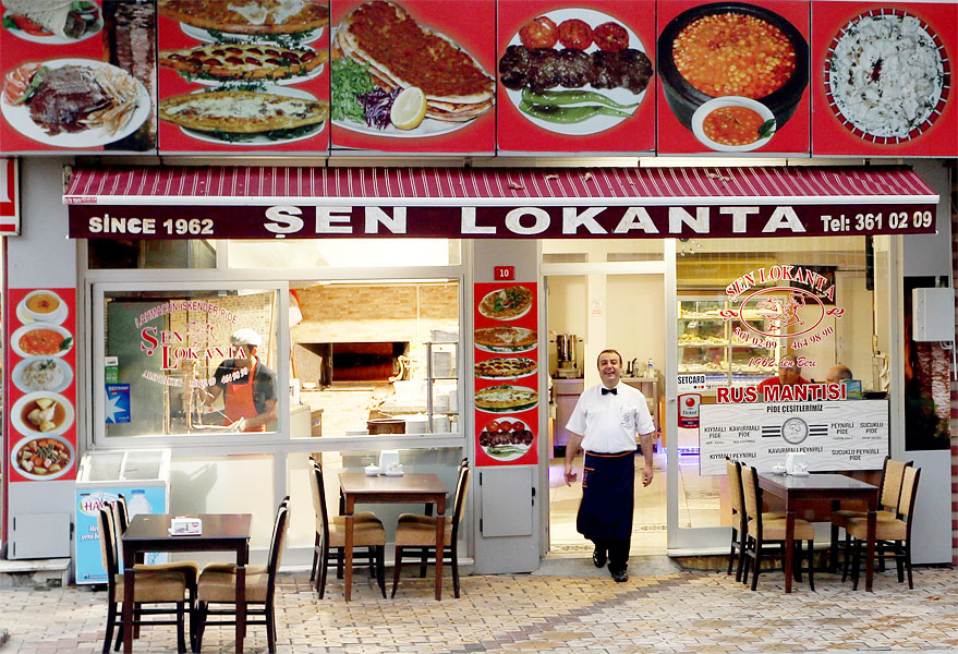 Lokanta nedir? Lokantacı ne demektir? Anlamı - Laf Sözlük