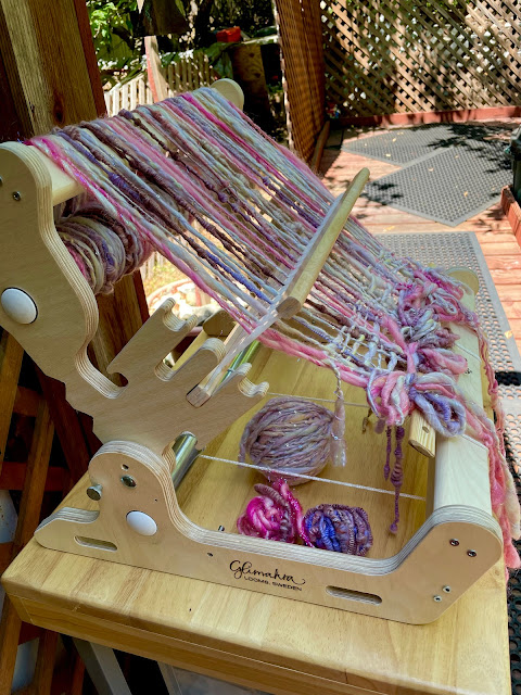 CENTERING WITH FIBER: THERE'S A NEW RIGID HEDDLE LOOM MEET THE SIRU LOOM