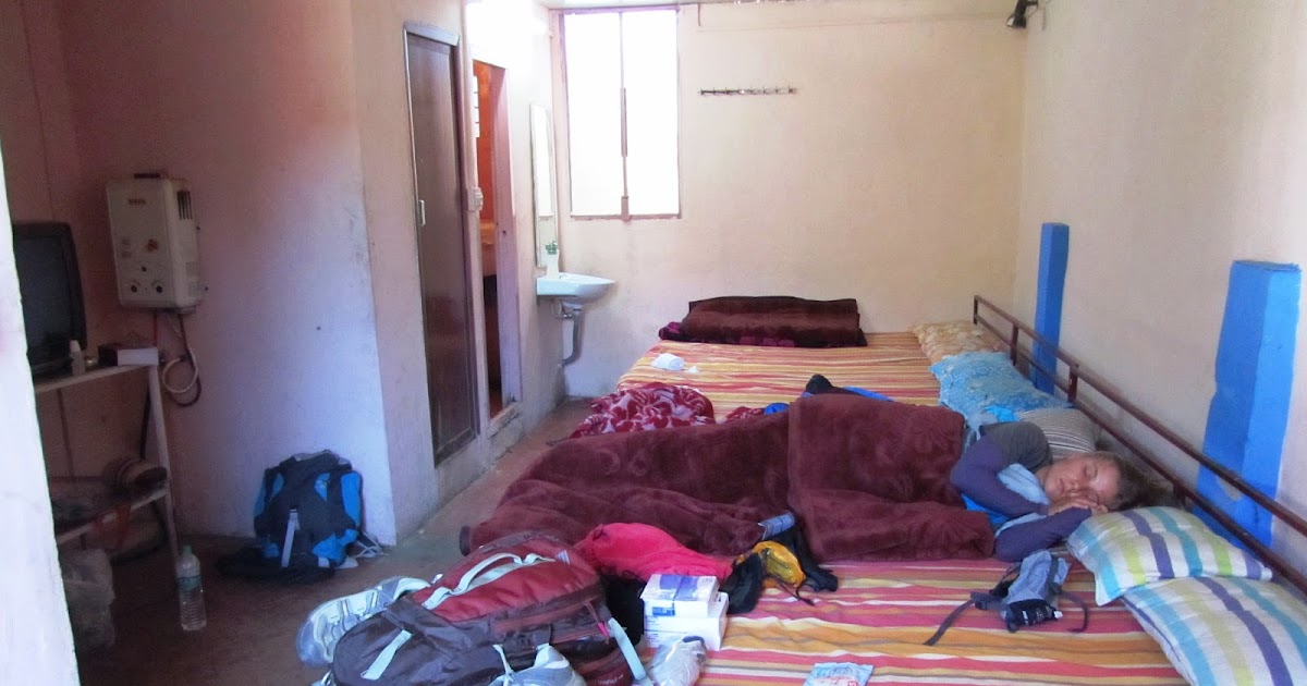 Plava ciganka: Nor voznik in tecen model v hotelu: Munar