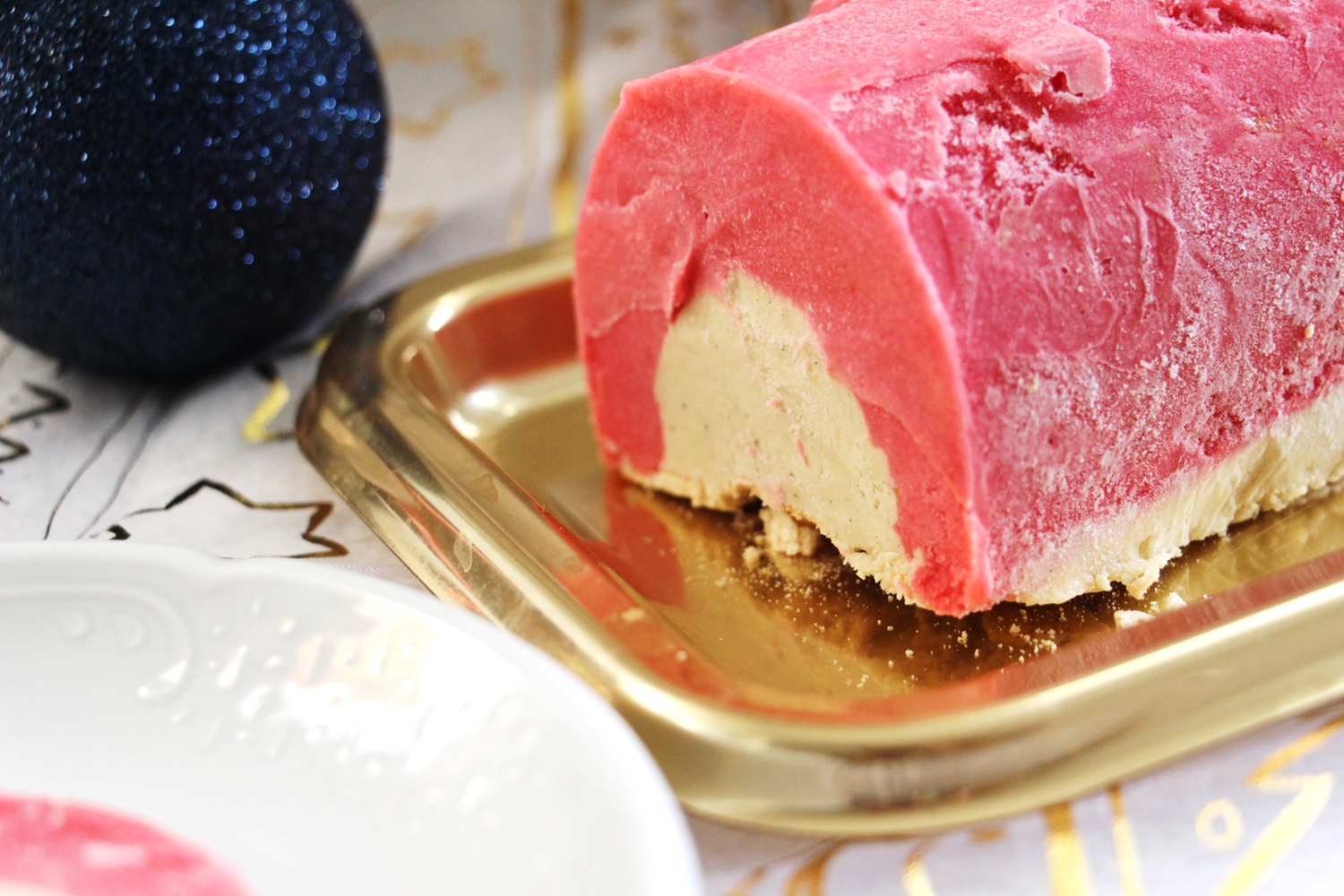 Flo en cuisine: Bûche glacée vanille framboise