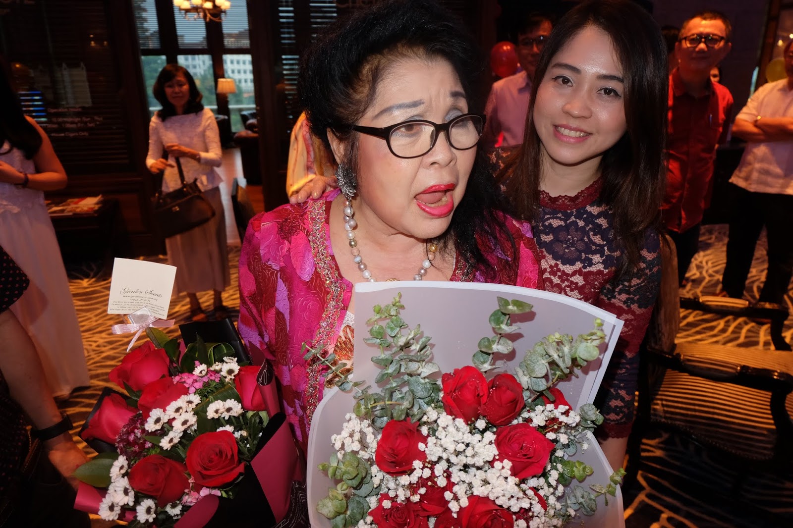 Kee Hua Chee Live!: HAPPY BIRTHDAY PUAN SRI DATO SUSAN CHEAH, DIRECTOR ...