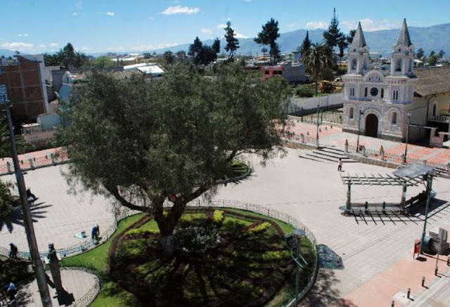 ECUADOR, un hermoso país Andino: - Calderón, en Quito