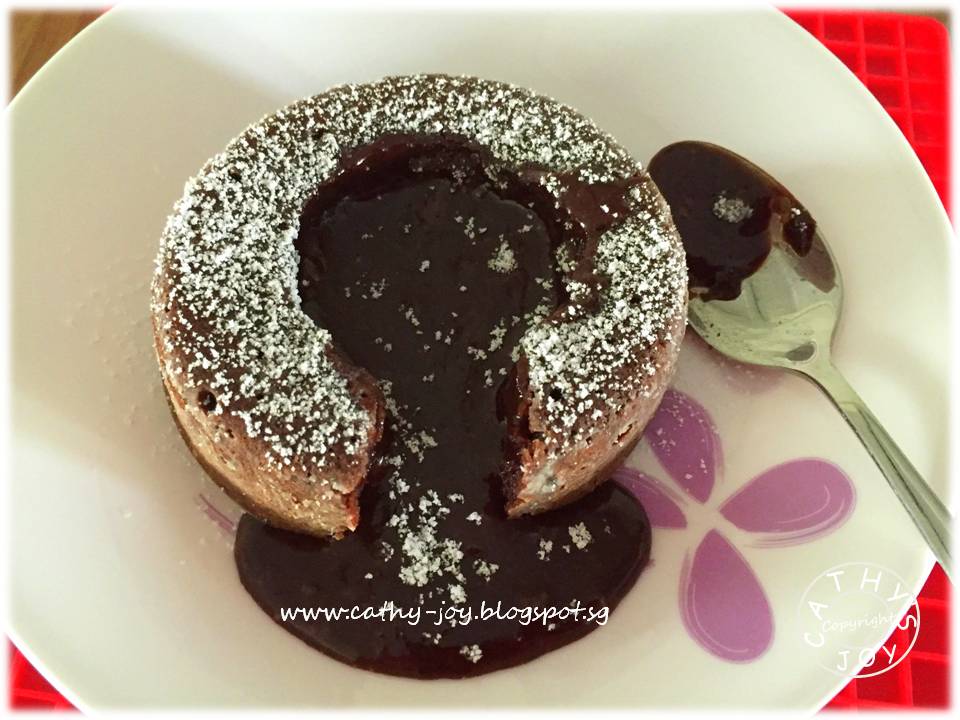 cathy's joy: Chocolate Molten Cake