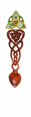From the Desk of Murray Lincoln: Carving a Celtic Love Spoon – How to