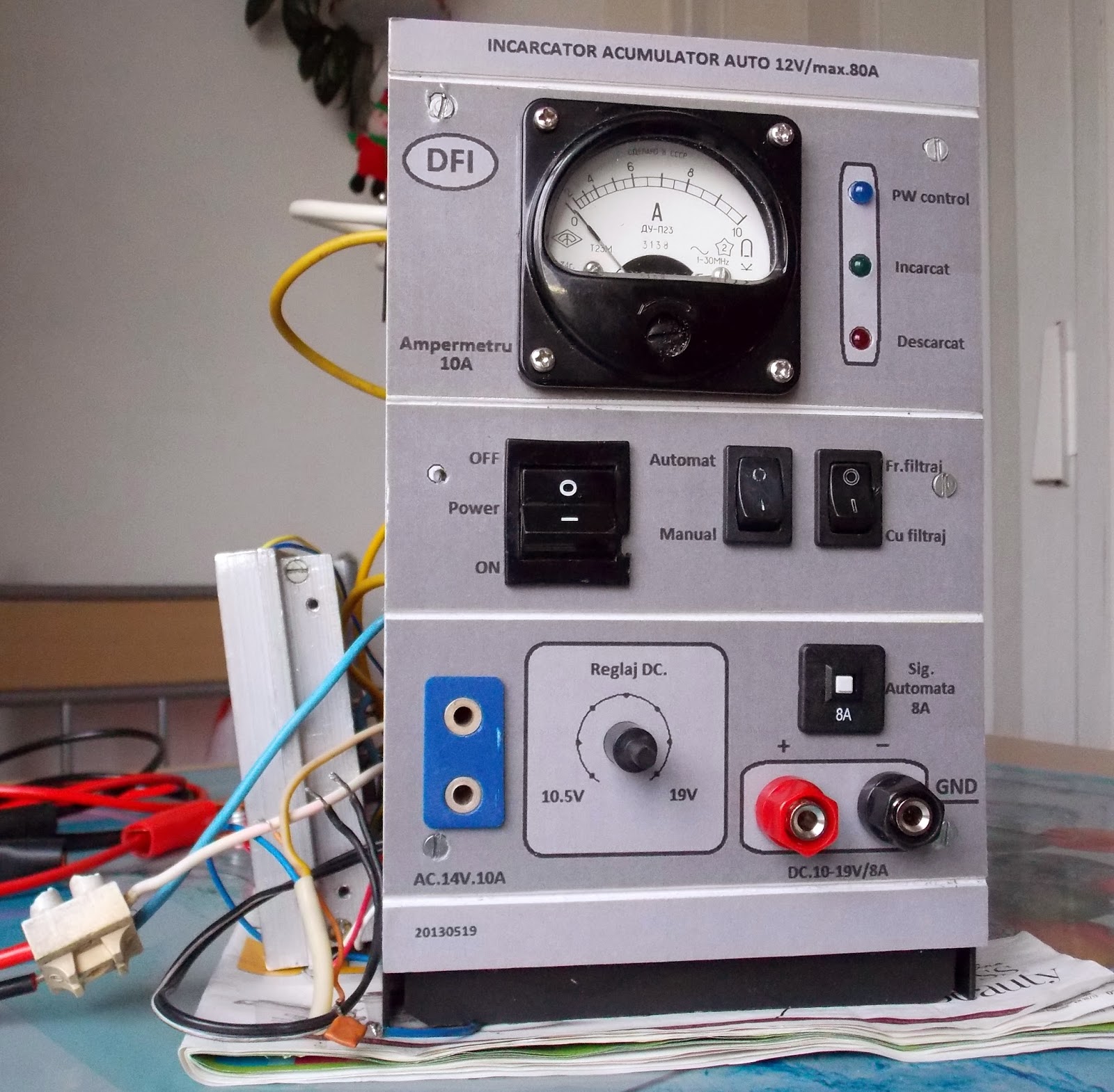 DFI Recreativ: Redresor pentru incarcat acumulatorul auto