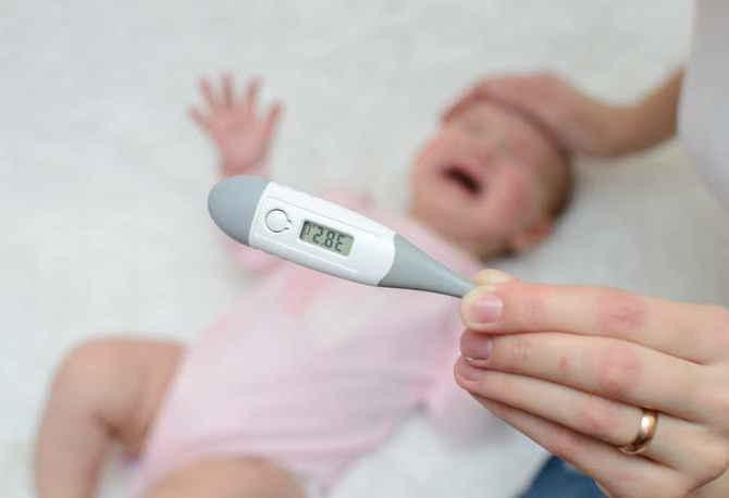 How to take a baby's temperature