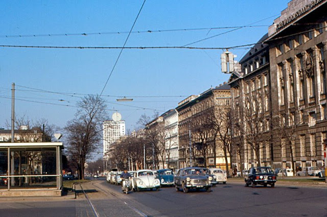 40 Fascinating Photos Capture Street Scenes of Northern Europe in 1970 ...