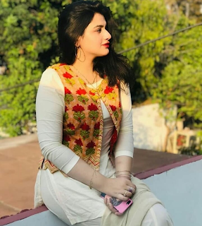 Trendy Suits Ideas For Jaggo / How To Choose Unique Punjabi Suit For ...