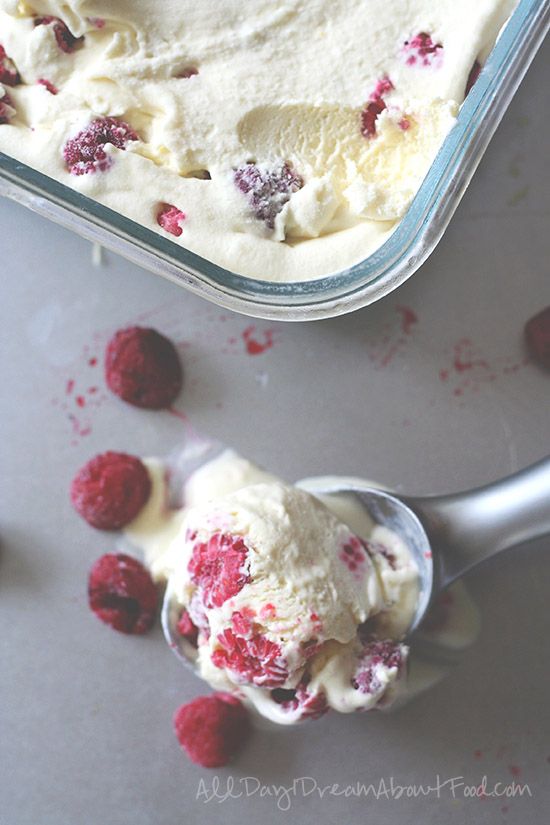 White Chocolate Raspberry Ice Cream - The Dinner Recipes Ideas