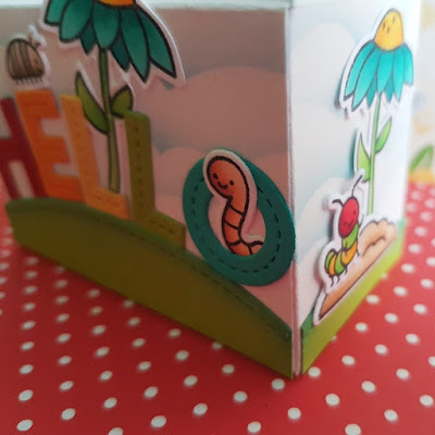 JOYFUL THINGS DESIGN: SCALLOPED TREAT BOX (4)